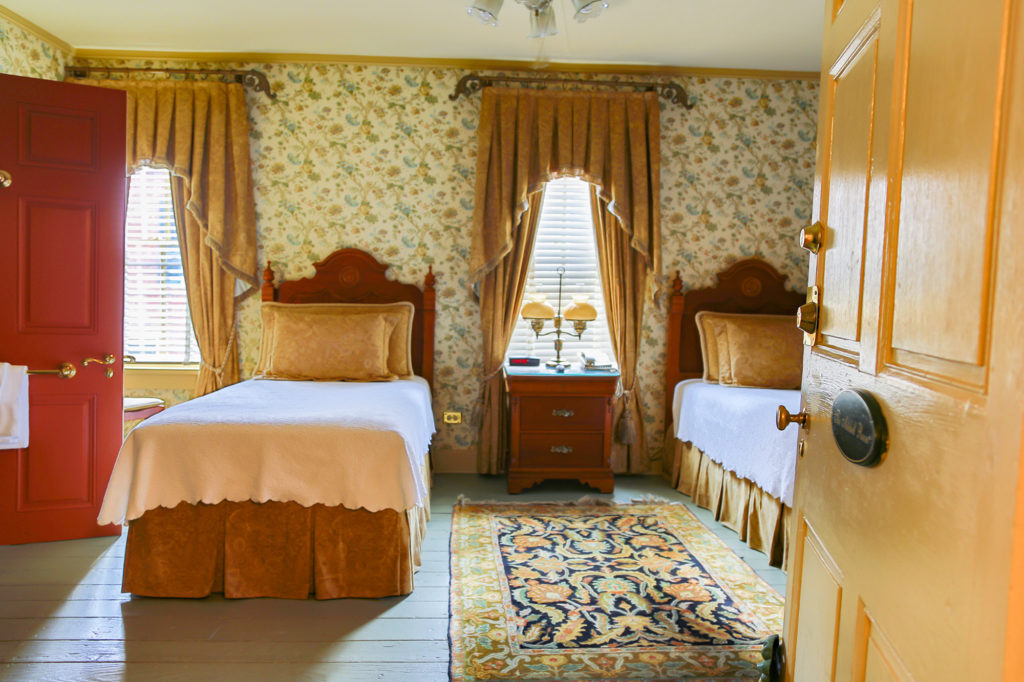 Historic Eureka Inn - Town of Jonesborough